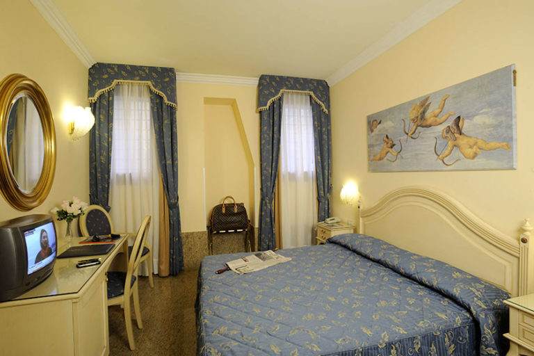 Hotel Ca’ Formenta Venice Official Site | Hotels near the Venice Biennale